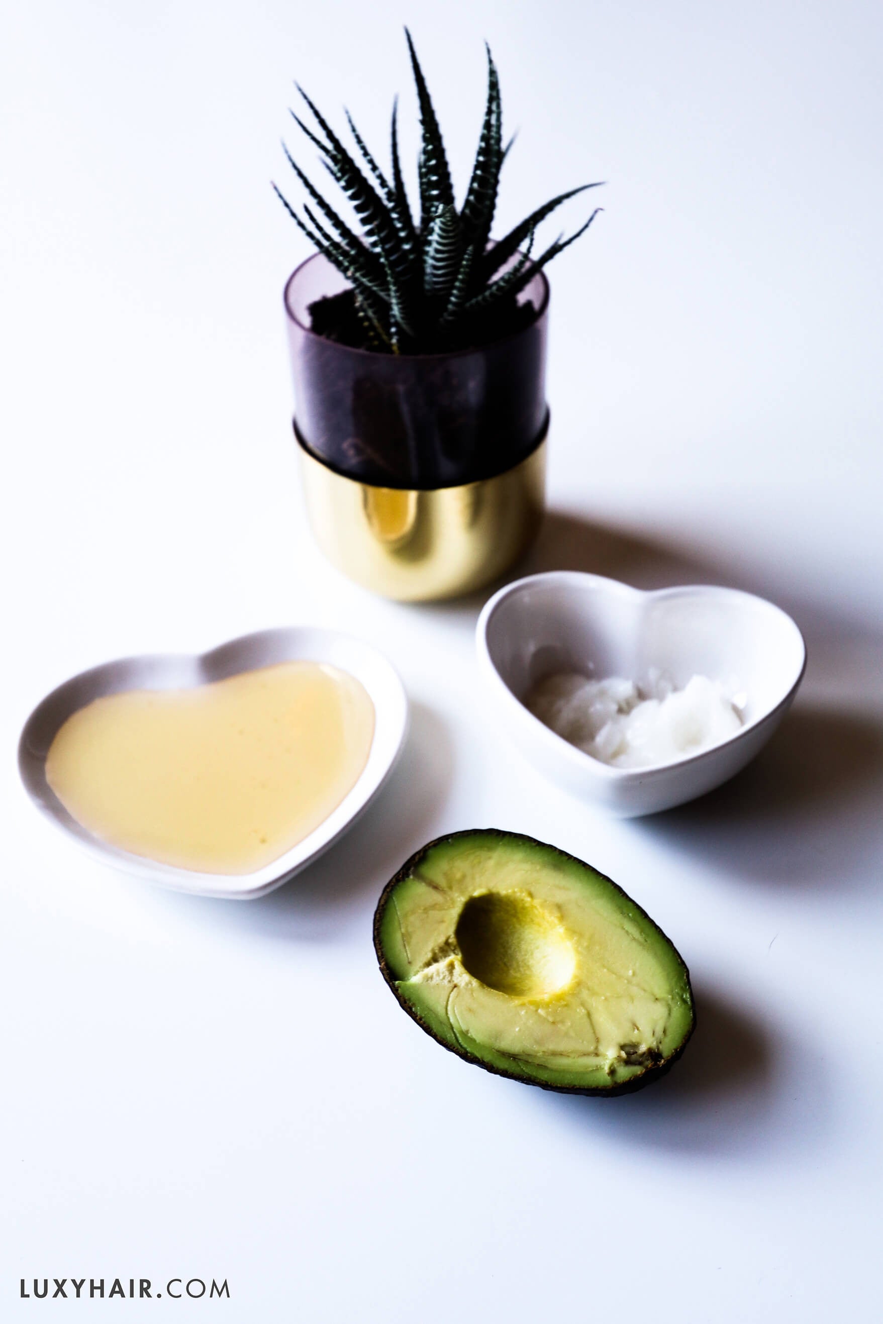4 DIY Hair Masks For Your Hair Problems